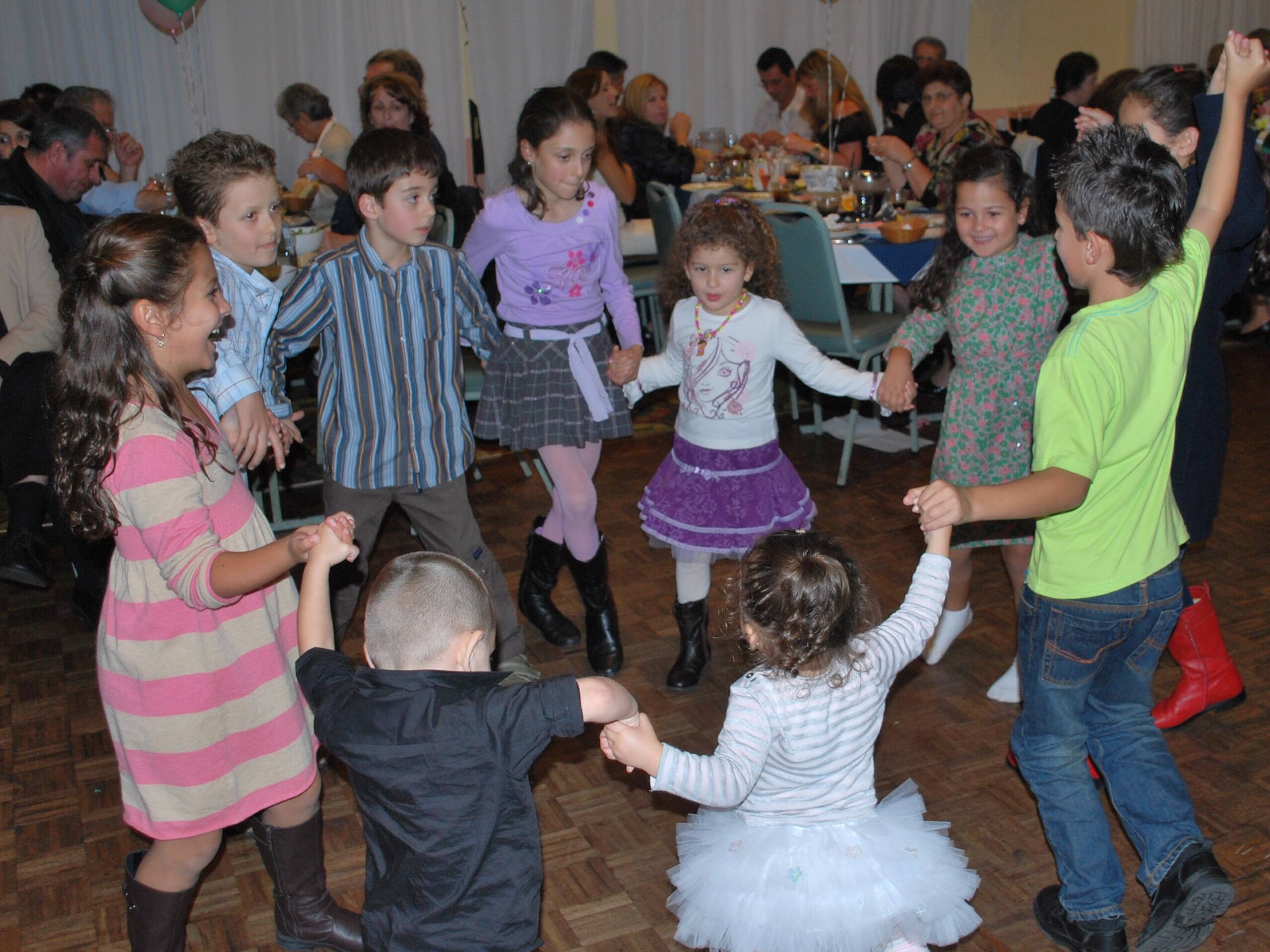 Syndesmos | 30th Anniversary Dance